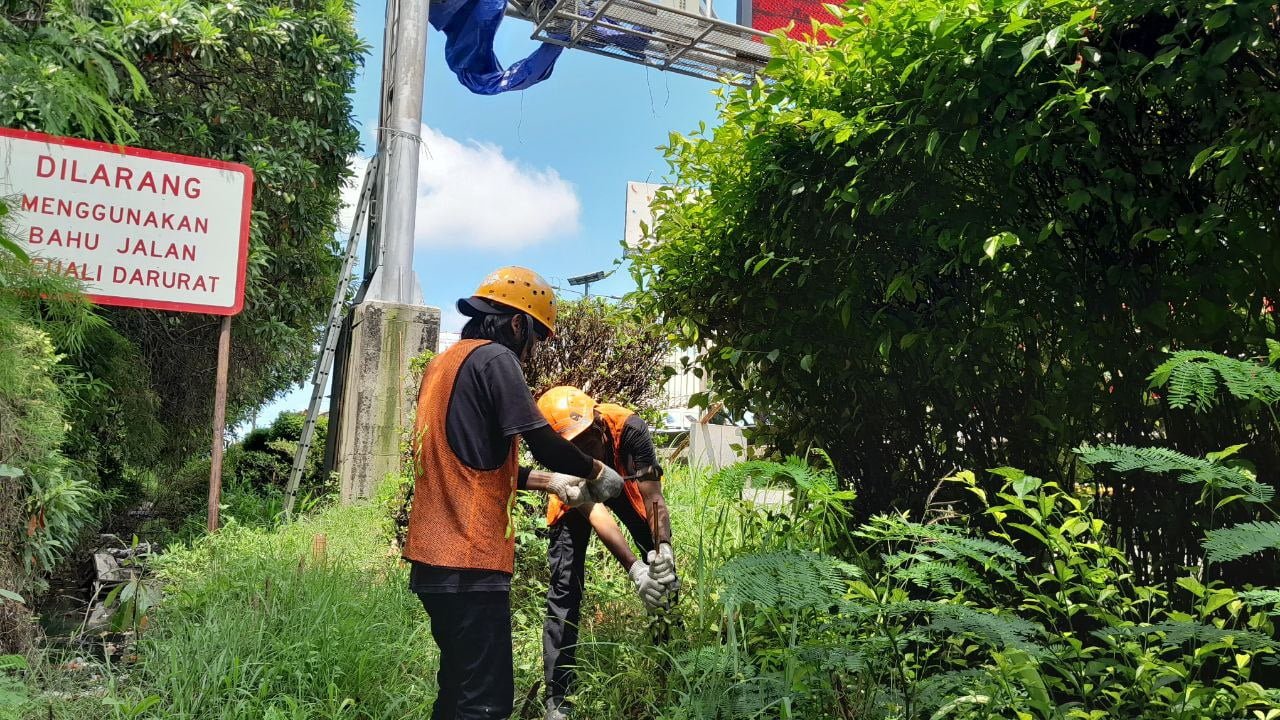 Pengadaan dan Pemasangan Dynamic Message Sign (DMS) pada Ruas Jakarta ...