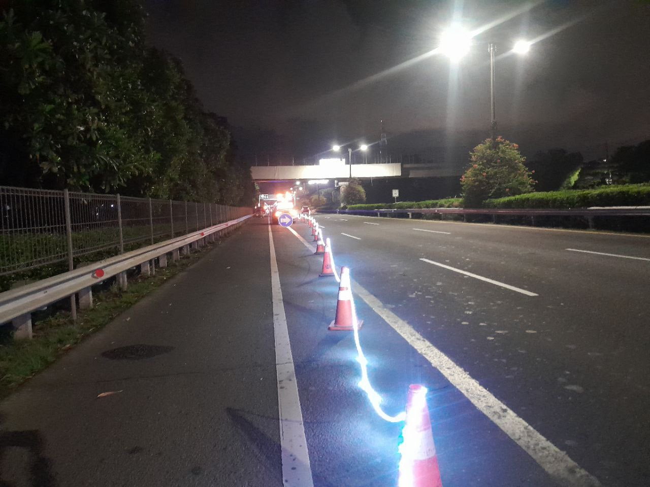 Pengadaan dan Pemasangan Dynamic Message Sign (DMS) pada Ruas Jakarta ...